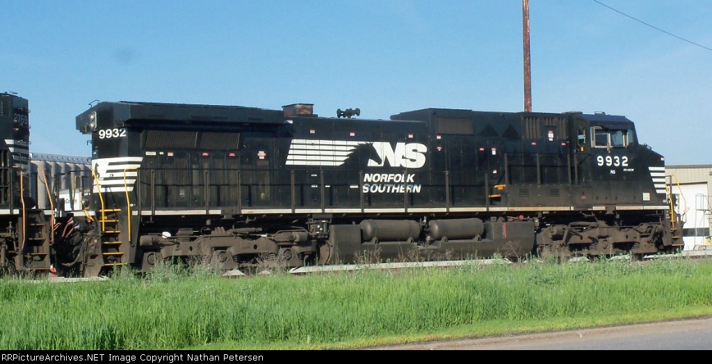 NS 9932